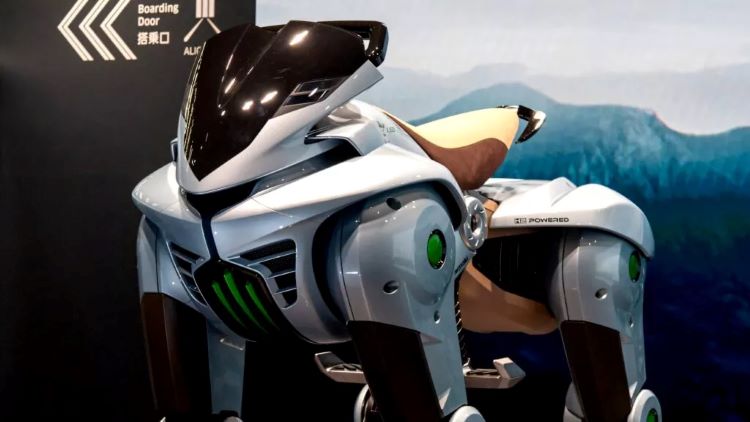 Kawasaki Ciptakan Motor Mirip Kuda, Bisa Berlari Hingga Melompat